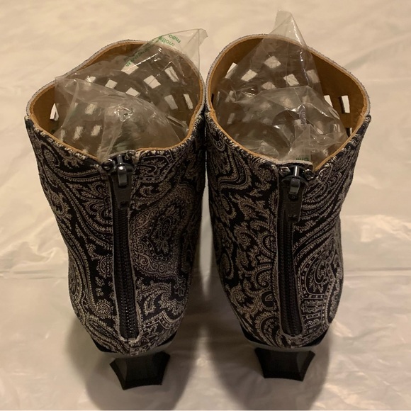 John Fluevog | Shoes | Brand New John Fluevog Baroque Murillo Diamond ...